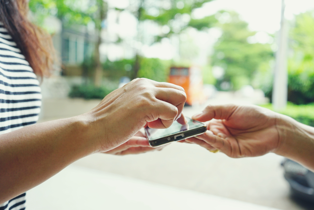 First electronic deed signing hailed as ‘historic moment’ – Mortgage ...