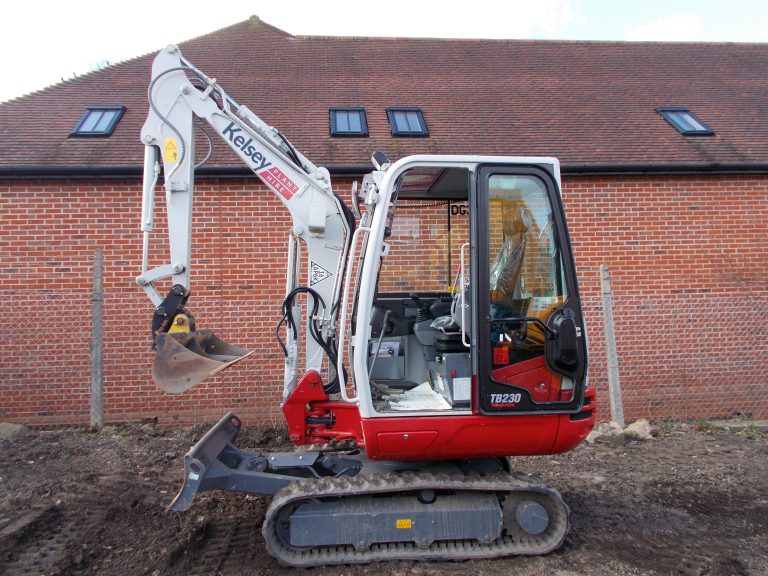 3 Tonne Mini Digger - Plant Hire Guide