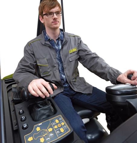 Clark SRX14/16 Reach Truck - Plant Hire Guide