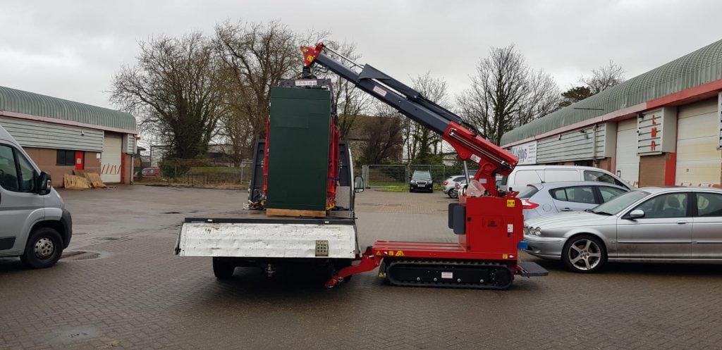 Hooka Lift & Carry Crawler Crane - Plant Hire Guide